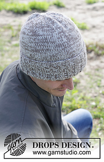 Ravelry: 246-28 Winter Marble Hat pattern by DROPS design