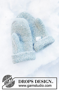 Ravelry: 246-45 Winter Mint Mittens pattern by DROPS design