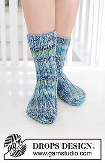 Ravelry: 247-14 Underwater Parade Socks pattern by DROPS design