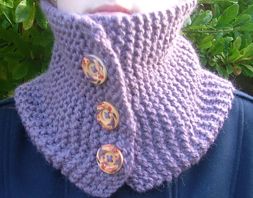 Ravelry: Jiffy Tube Scarf pattern by Hazel Donnelly