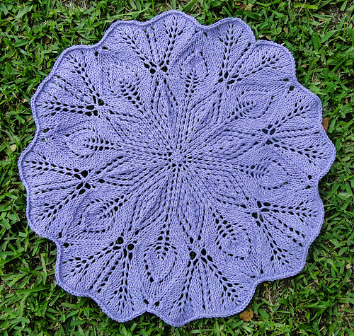 Ravelry: Enchanted leaf lace pattern by Nicky Epstein
