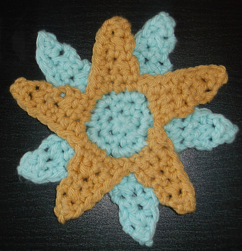 Ravelry: Double Star Applique pattern by Anny Meek