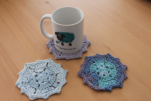 Ravelry: 2018 Advent Table Runner pattern by Emma Wilkinson