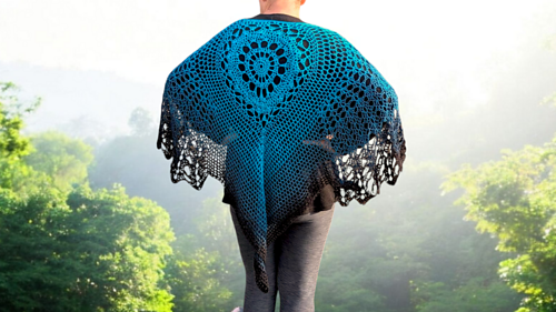 Ravelry: Raven bird wing shawl pattern by Eclectic By Katie