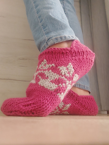 Ravelry: Bell Slipper pattern by Edita Radić