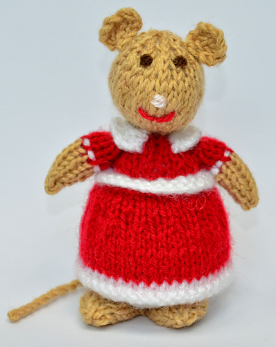 Ravelry: Victorian Church Mice pattern by Joanna Marshall