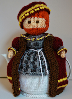Ravelry: King Henry VIII Teapot Cosy - 4 Cup pattern by Joanna Marshall