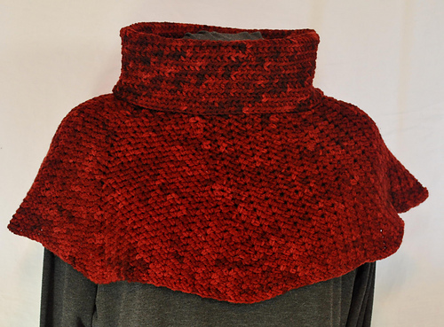 Ravelry: Circle Poncho pattern by Shannon Mullett-Bowlsby