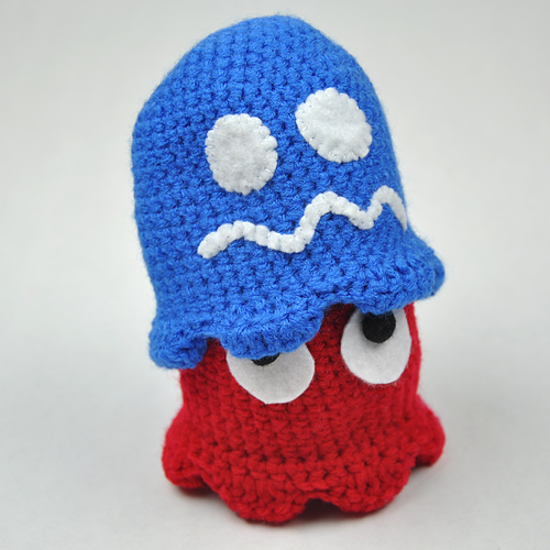 Ravelry: Pac-Man & Ghosts pattern by Penolopy Bulnick