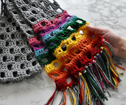 Ravelry: Rainbow Ends Scarf pattern by Penolopy Bulnick