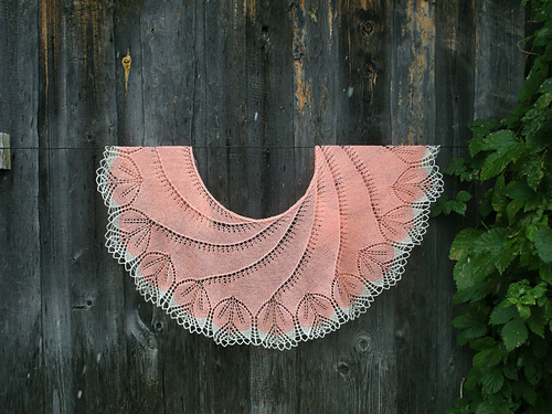 Ravelry: Begonia Swirl pattern by Carfield Ma