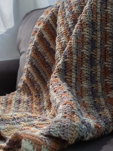 Ravelry: The Eclipse Blanket pattern by Elena and Kamila