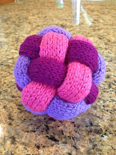 Ravelry: Calipsoknits' Braided ball