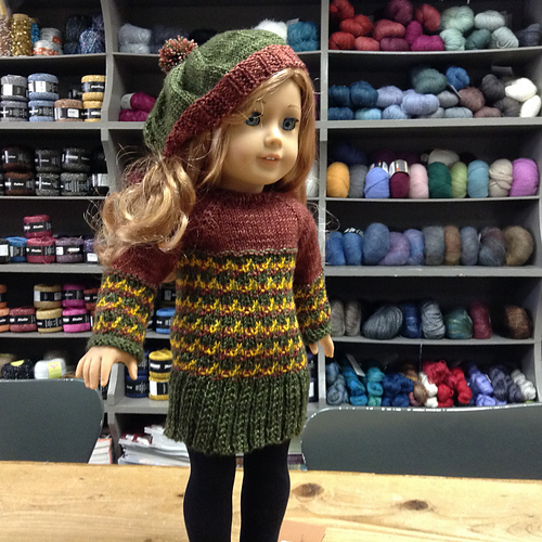 Ravelry: Fall Back pattern by Deb Denair