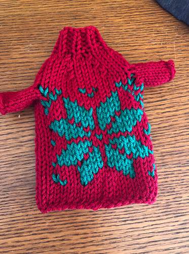 Ravelry: Wine Bottle Christmas Sweater (Poinsettia) pattern by Ellen Fishel