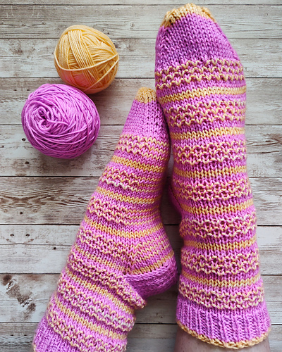 Ravelry: Text(ure) Me DK pattern by Jennifer Beaulieu