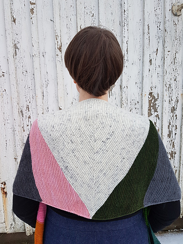 Ravelry: Python Shawl pattern by Emilia Jensen