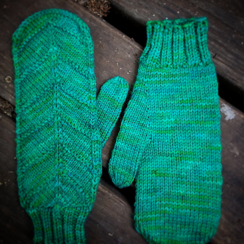 Ravelry: Three Up & Two Across pattern by Emily Ringelman