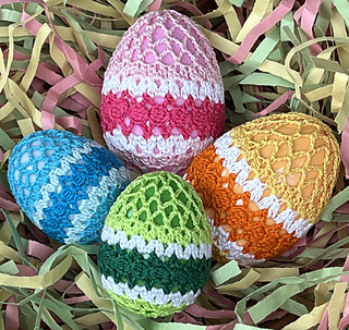 Ravelry: Doily Easter Egg Cover pattern by Emma Garside