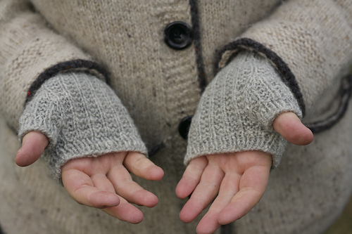 Ravelry: Torgvante med struktur pattern by Emma Secker