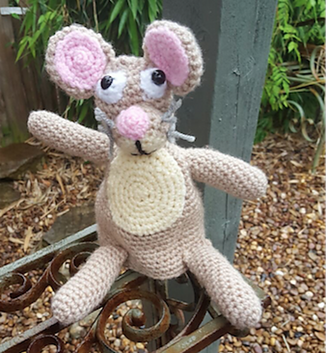 Ravelry: Mouse Puppet pattern by Crochetyey