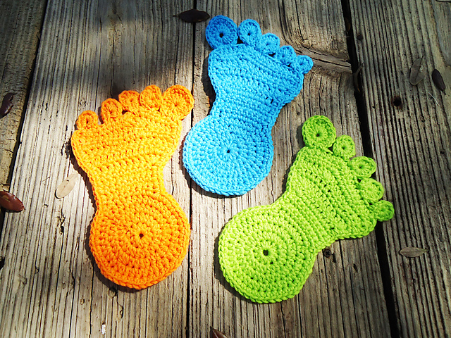 Ravelry: Happy Foot Coaster pattern by April Crochets