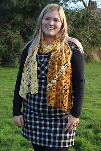 Ravelry: Sunrise Stole pattern by Helen Free