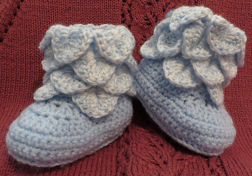 Ravelry: Crocodile Stitch Booties pattern by KiKi Crochet