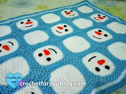 Ravelry: Snowman Granny Square pattern by Erangi Udeshika