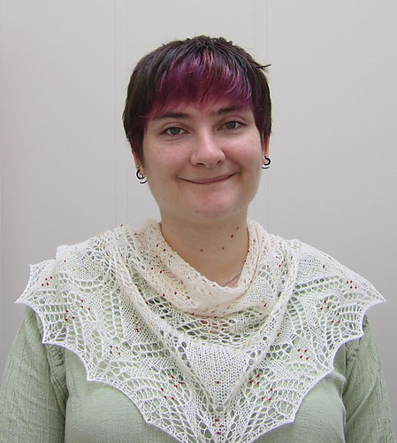 Ravelry: Ophelia Sings pattern by Yhsla Jones