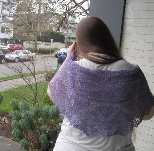 Ravelry: Ophelia Sings pattern by Yhsla Jones