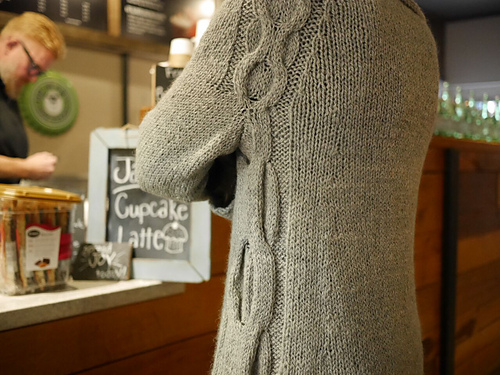 Ravelry: Oculus pattern by Anne Hanson