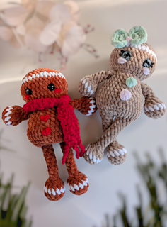 Ravelry: Graham Gingerbread Man Pully Plush pattern by Erin Sawford