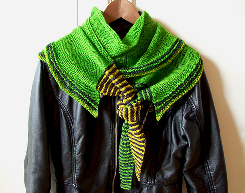 Ravelry: amorphic pattern by Rhona R.