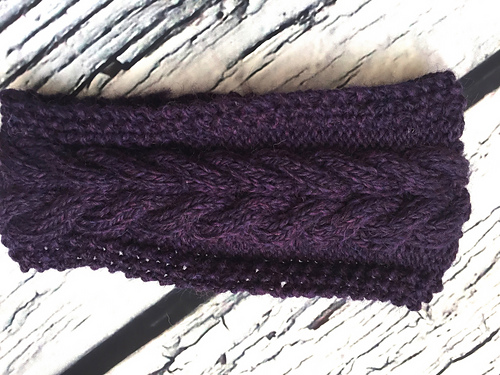 Ravelry: Corn Rows Headband pattern by Emma Sadler