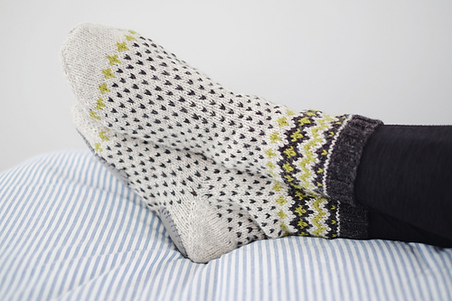 Ravelry: Sutton Slippers pattern by Dianna Walla