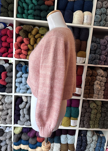 Ravelry: Macaron Cardigan pattern by Espace Tricot