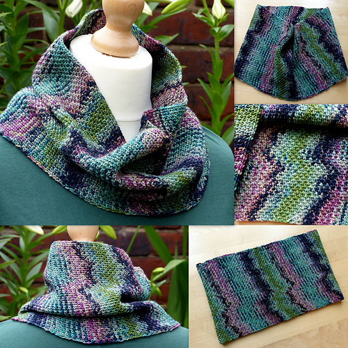 Ravelry: Colour Pool Cowl pattern by Esther Chandler