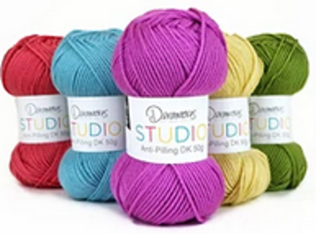 Ravelry: Deramores Studio Anti-Pilling DK