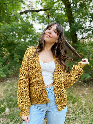 Ravelry: The Maeve Cardigan pattern by Rachel Misner