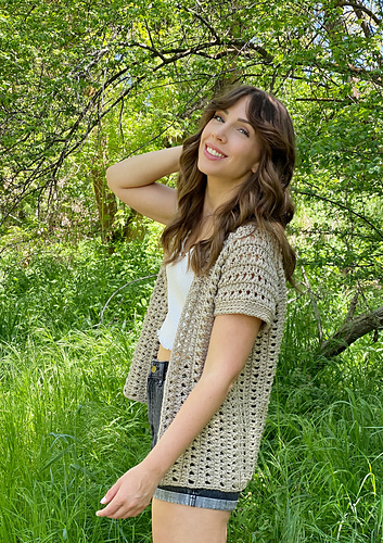 Ravelry: The Summer Path Cardigan pattern by Rachel Misner