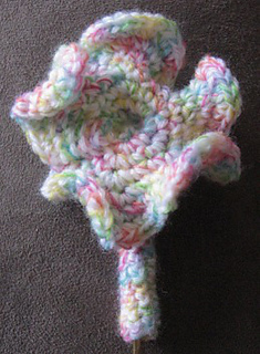 Ravelry: Flower from Fibonacci petals pattern by Mary Emenike