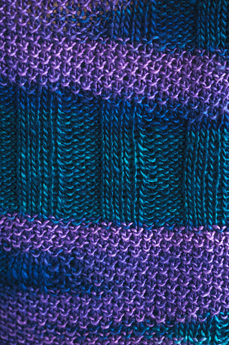 Ravelry: Geode pattern by Jane Vanselous