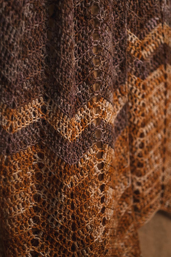 Ravelry: Undulation pattern by Jane Vanselous