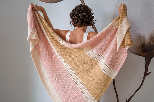 Ravelry: Conjure pattern by Patricia Liefeld