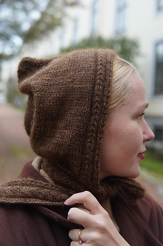 Ravelry: Cabled Pixie Hood pattern by Fabel Knitwear