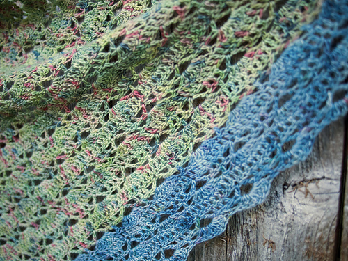 Ravelry: Skyward Shawl pattern by Rachy Newin