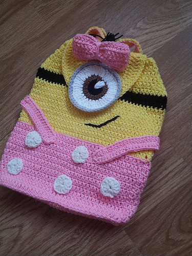 Ravelry: Minions Inspired Backpack pattern by Tidzhen Gyuldzhu