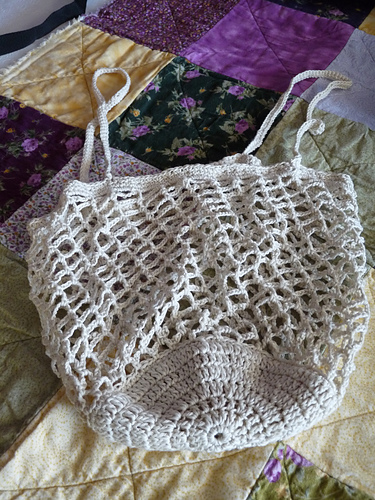 Ravelry: #20 Mesh Market Tote pattern by Louet