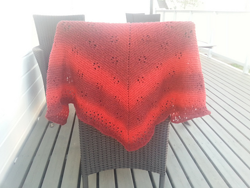Ravelry: Leine sommerfuglsjal pattern by Randi Stoltz